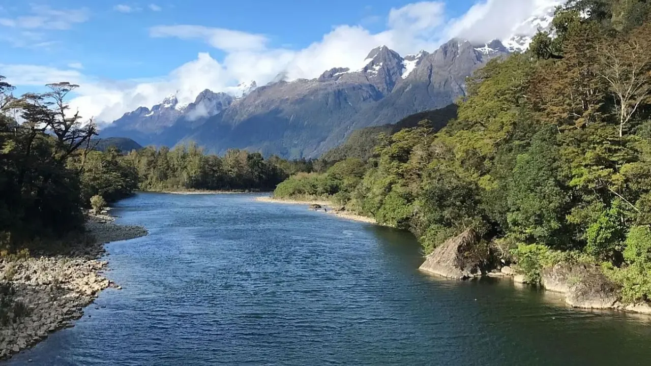 World s Famous Rivers 7 Iconic Waterways to Explore for History and Nature