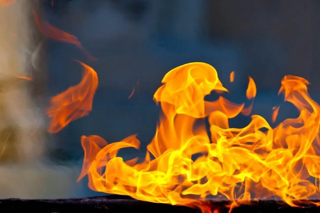 Which part of the body remains intact even if burned by fire