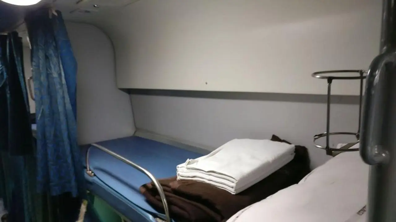 Indian Railways weird facts: how much rail spent to clean a linen bed sheet
